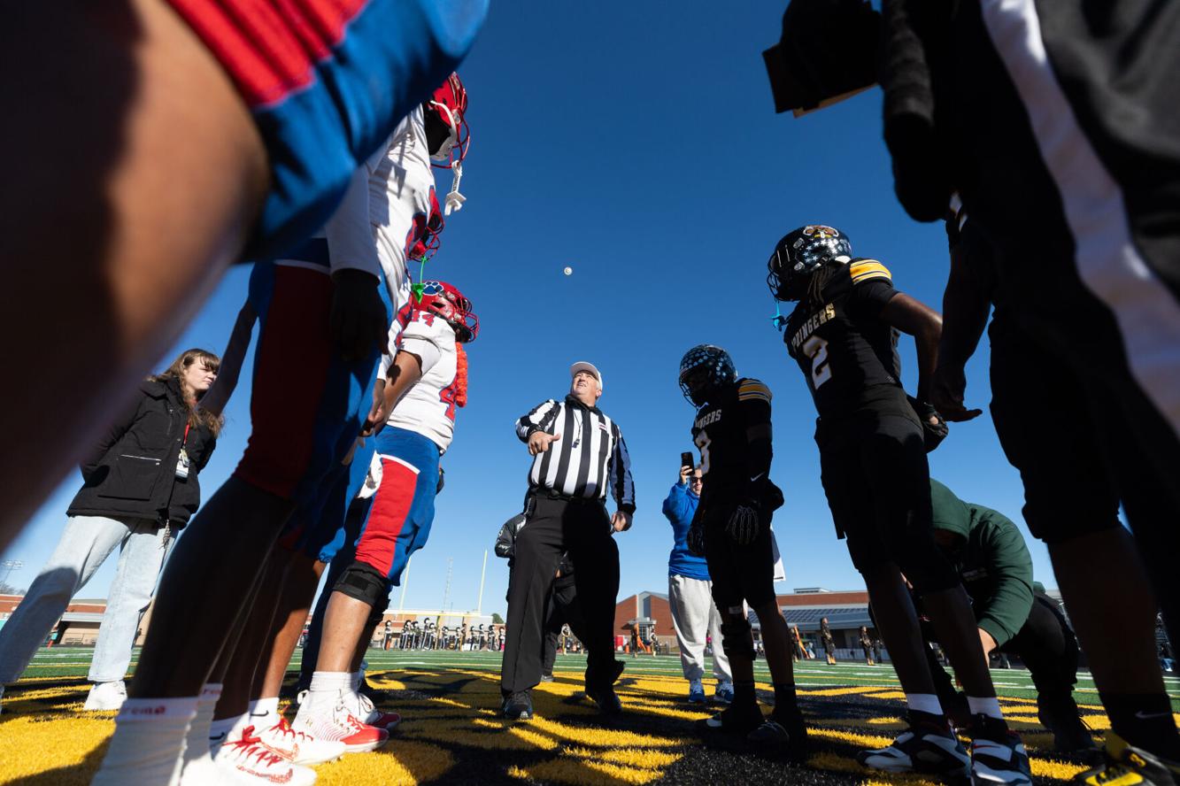 Highland Springs football defeats Hermitage to win Region 5C title