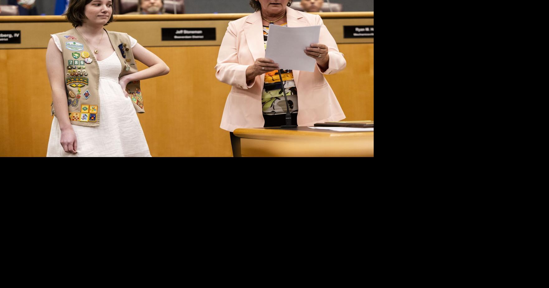 Hanover book nook creator's 'censored' Girl Scout Gold Award