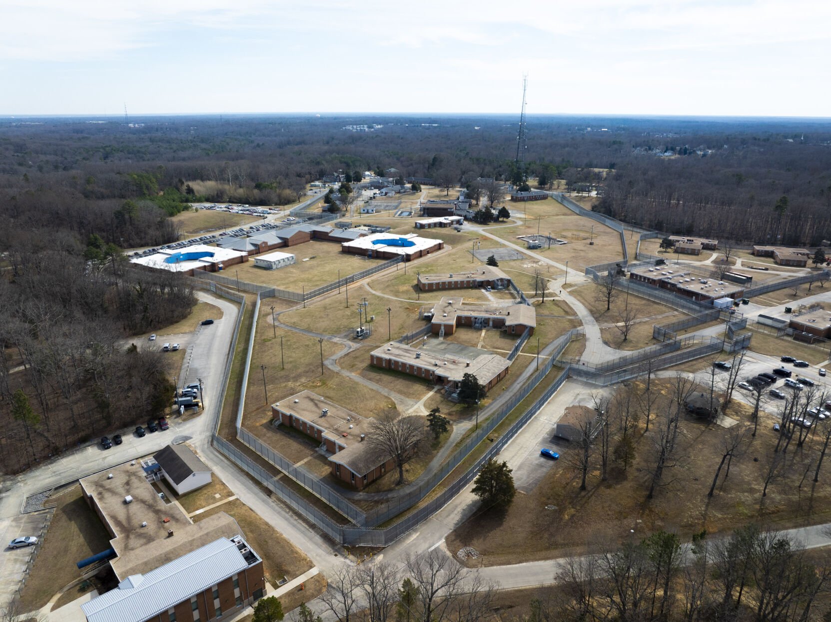 911 call shows chaos at Bon Air youth jail