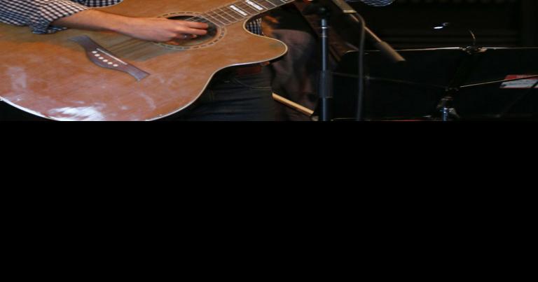 Folk singer returns home to perform for 1st time in Ashland