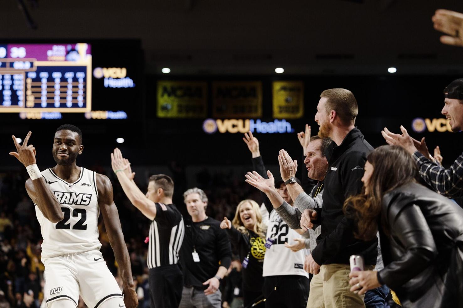 Bamisile's heroics lift VCU hoops past Loyola Chicago