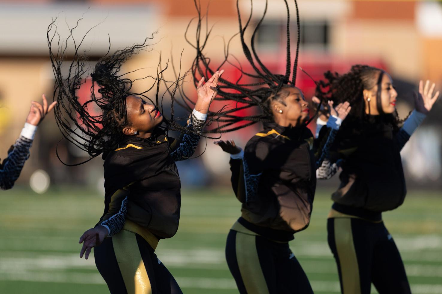 Highland Springs football defeats Hermitage to win Region 5C title