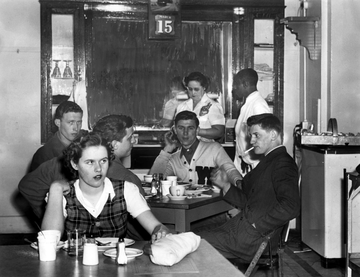 9 photos of vintage Richmond-area restaurants from our archives