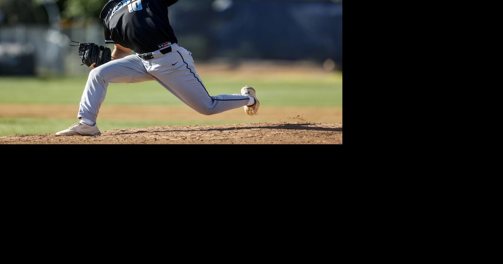 Cosby breaks open baseball game against Midlothian, claims 9-1 win