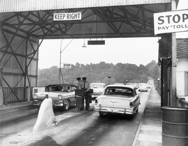 From the archives: Nearly a century ago, the Boulevard Bridge made its ...