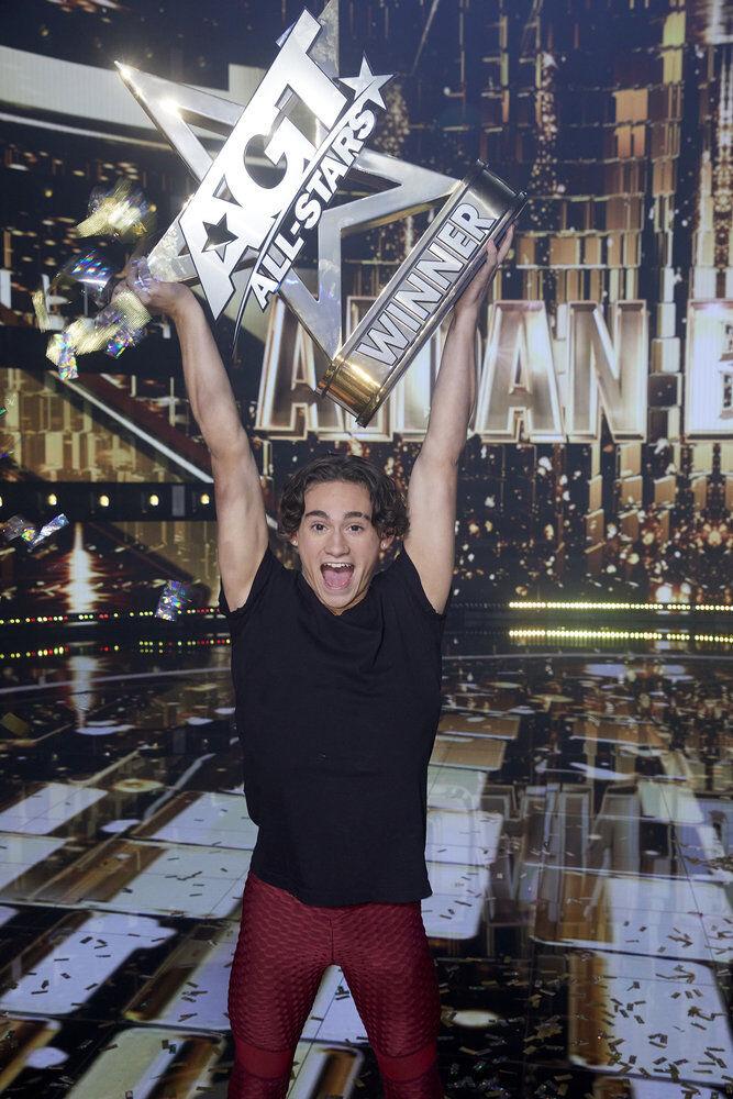 PHOTOS: Virginia's Aidan Bryant wins 'America's Got Talent: All-Stars"
