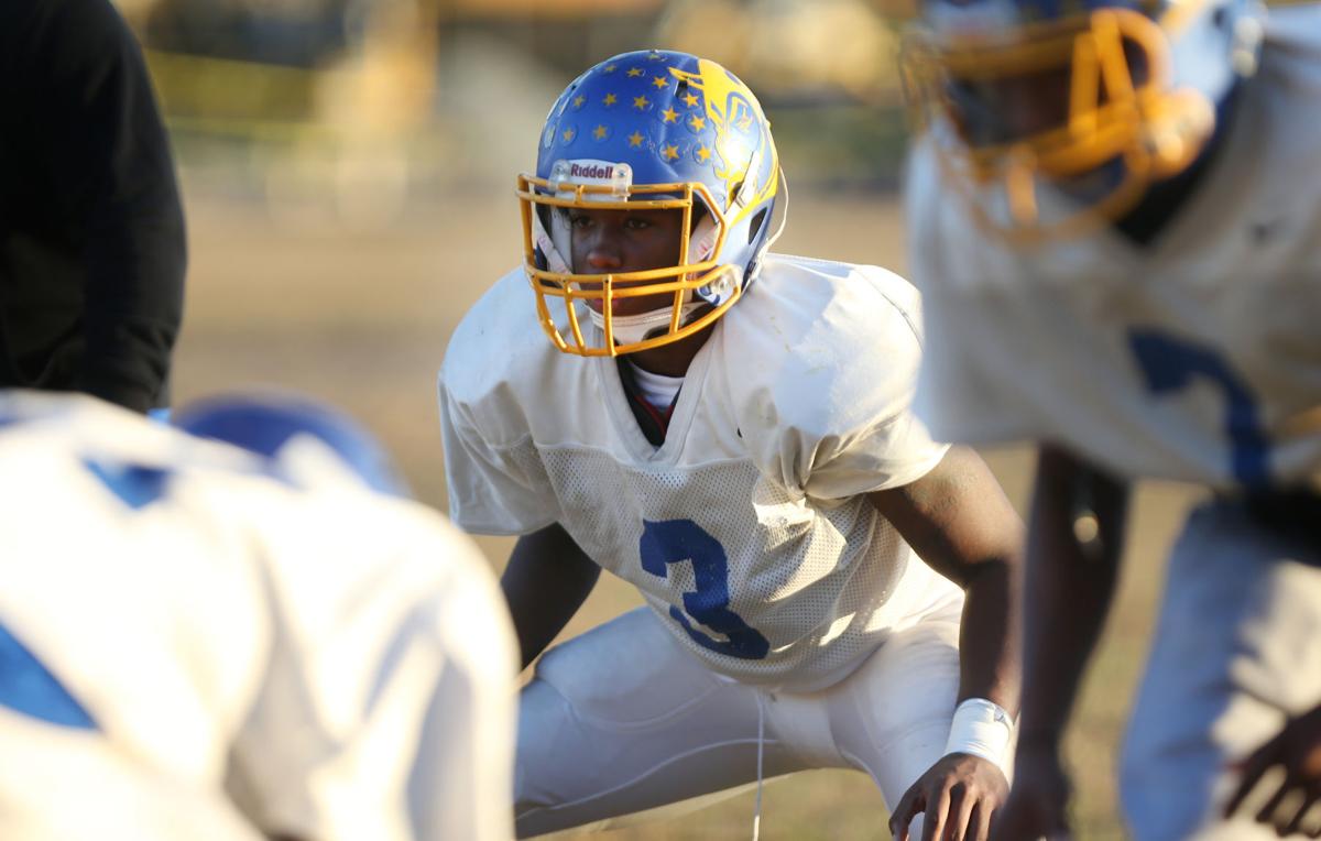 Healthy Dre Thomas making tackles left and right for Hopewell