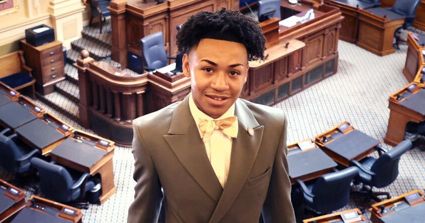 Virginia page program gives teens up close look at politics