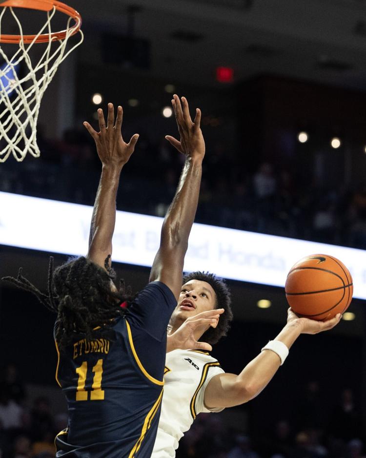 VCU basketball to retire jersey of legendary Briante Weber