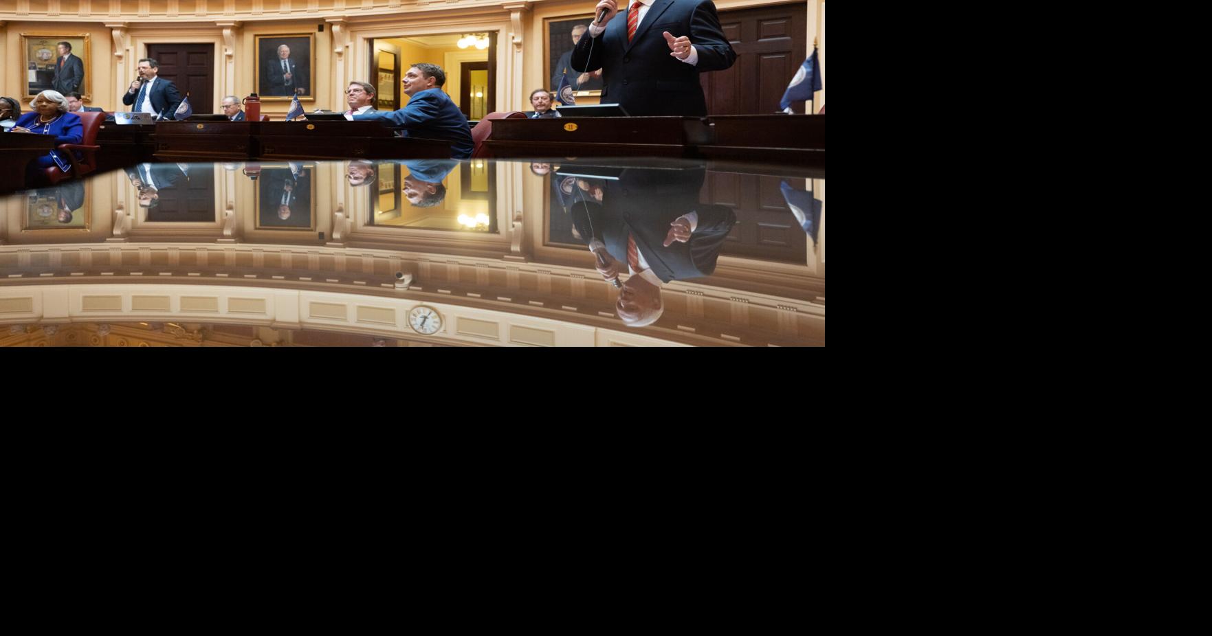Photos of special session of the Virginia General Assembly