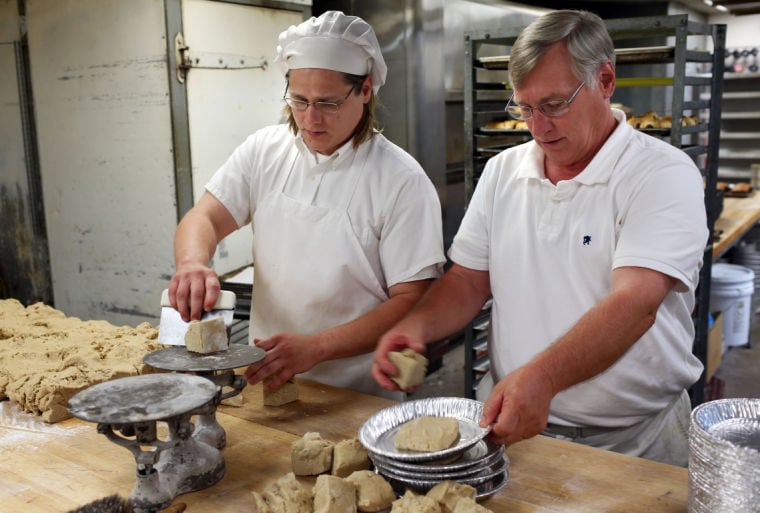 Hanover family bakery recognized for decades of community service