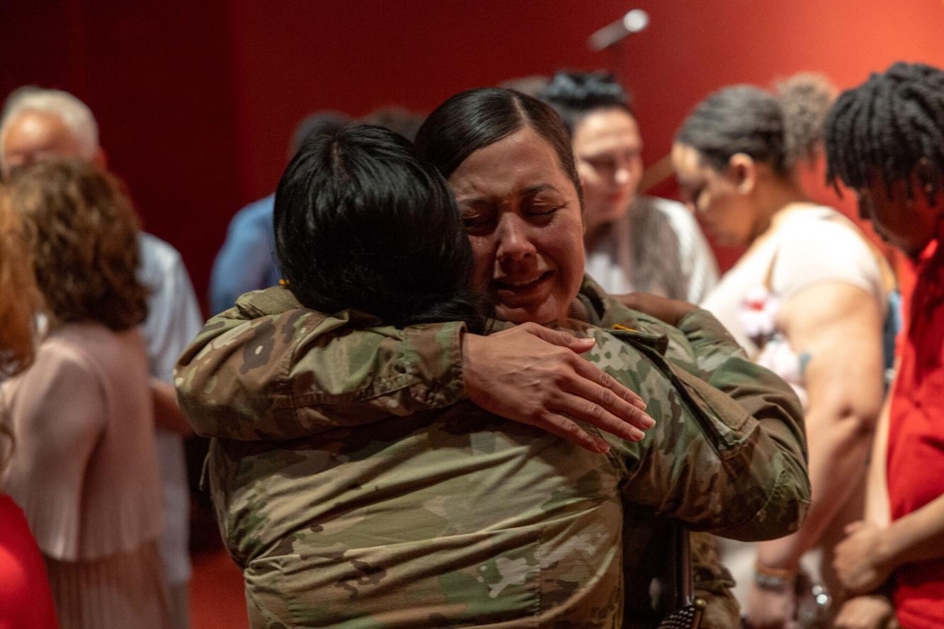 Photos: 82 immigrants celebrate citizenship on Fourth of July