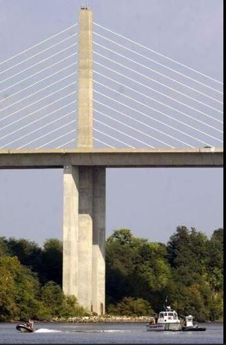 Police say man who jumped from Varina-Enon Bridge was from Herndon
