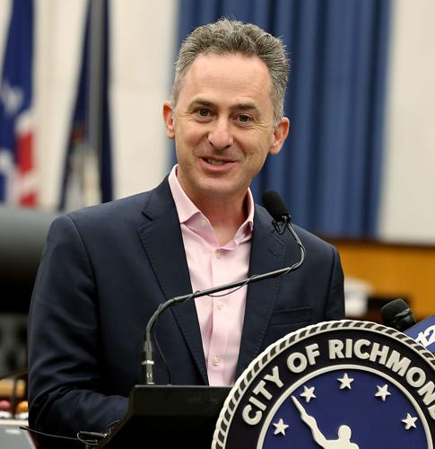 Kamras proposes $341 million spending plan to school board