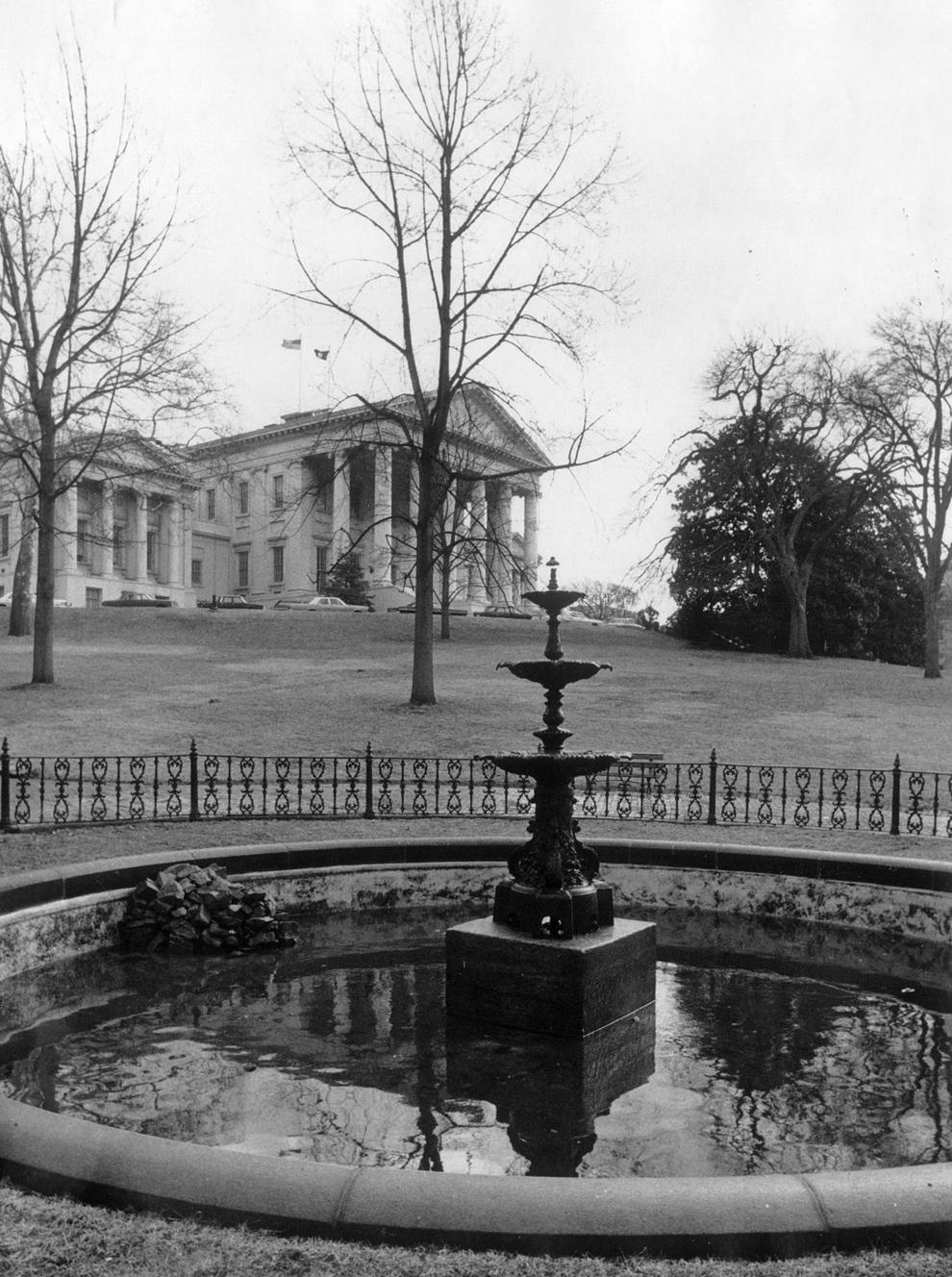 Va. unemployment holds steady at 3.5% despite federal losses