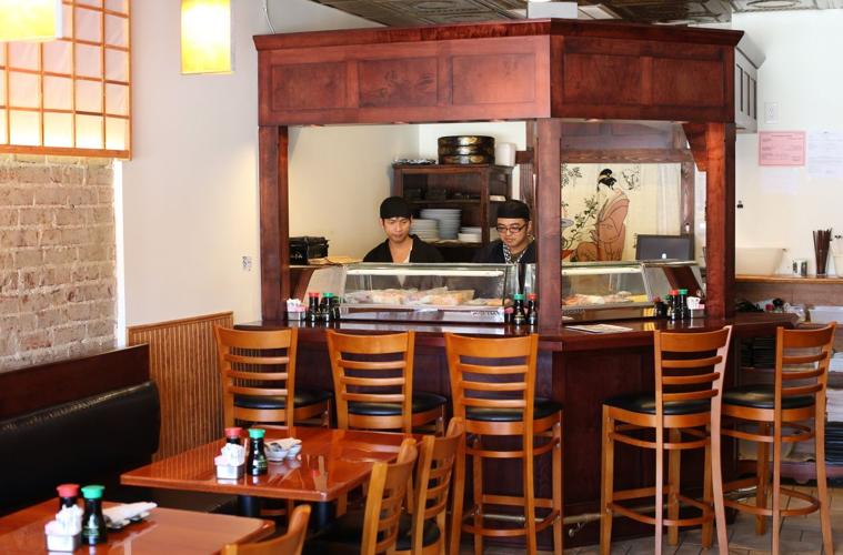 Dining Out: Akida shines in Museum District