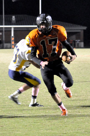 Indians ground Flying Flucos