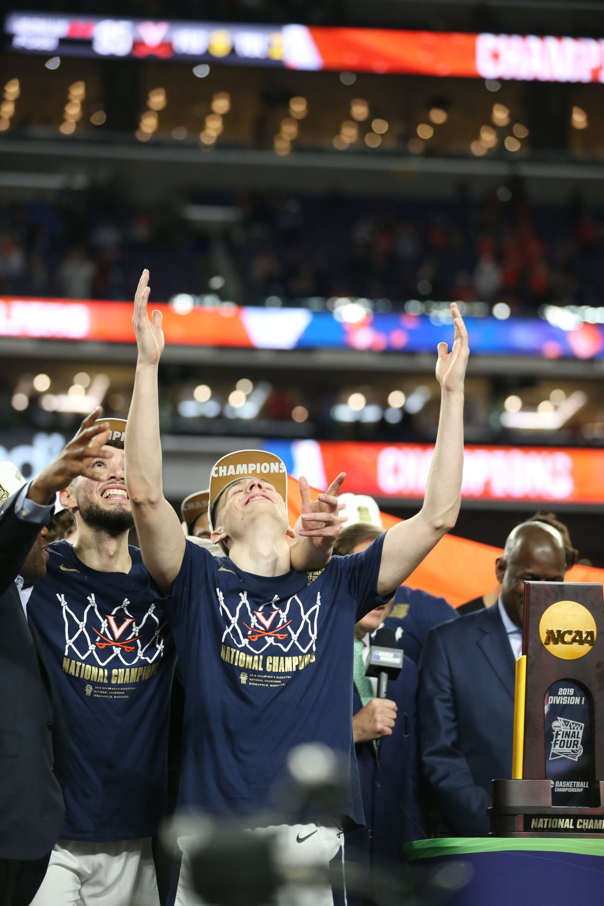 Still the best: UVA men's basketball and lacrosse teams remain ...