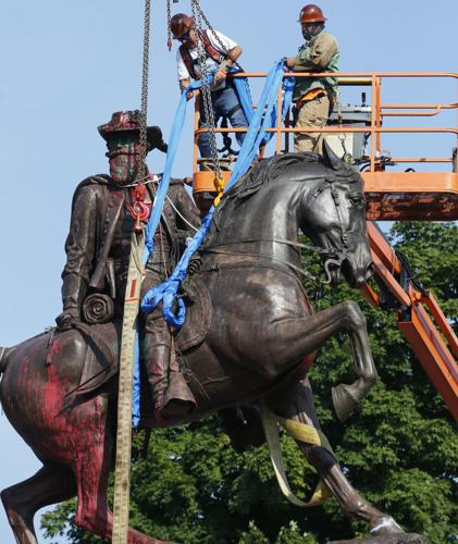 Statue honoring Confederate cavalry commander J.E.B. Stuart removed ...