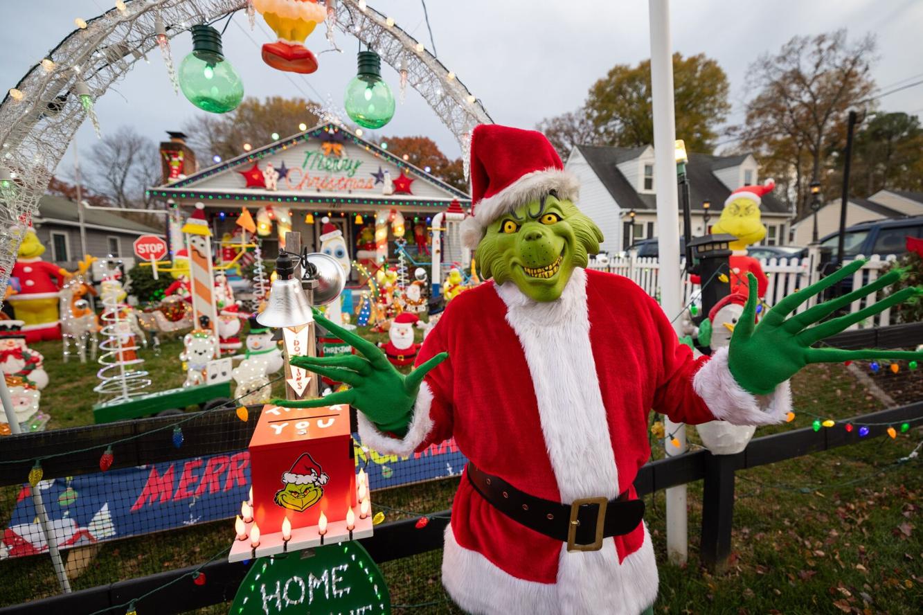 Live Grinch returns to the Richmond Tacky Lights Tour