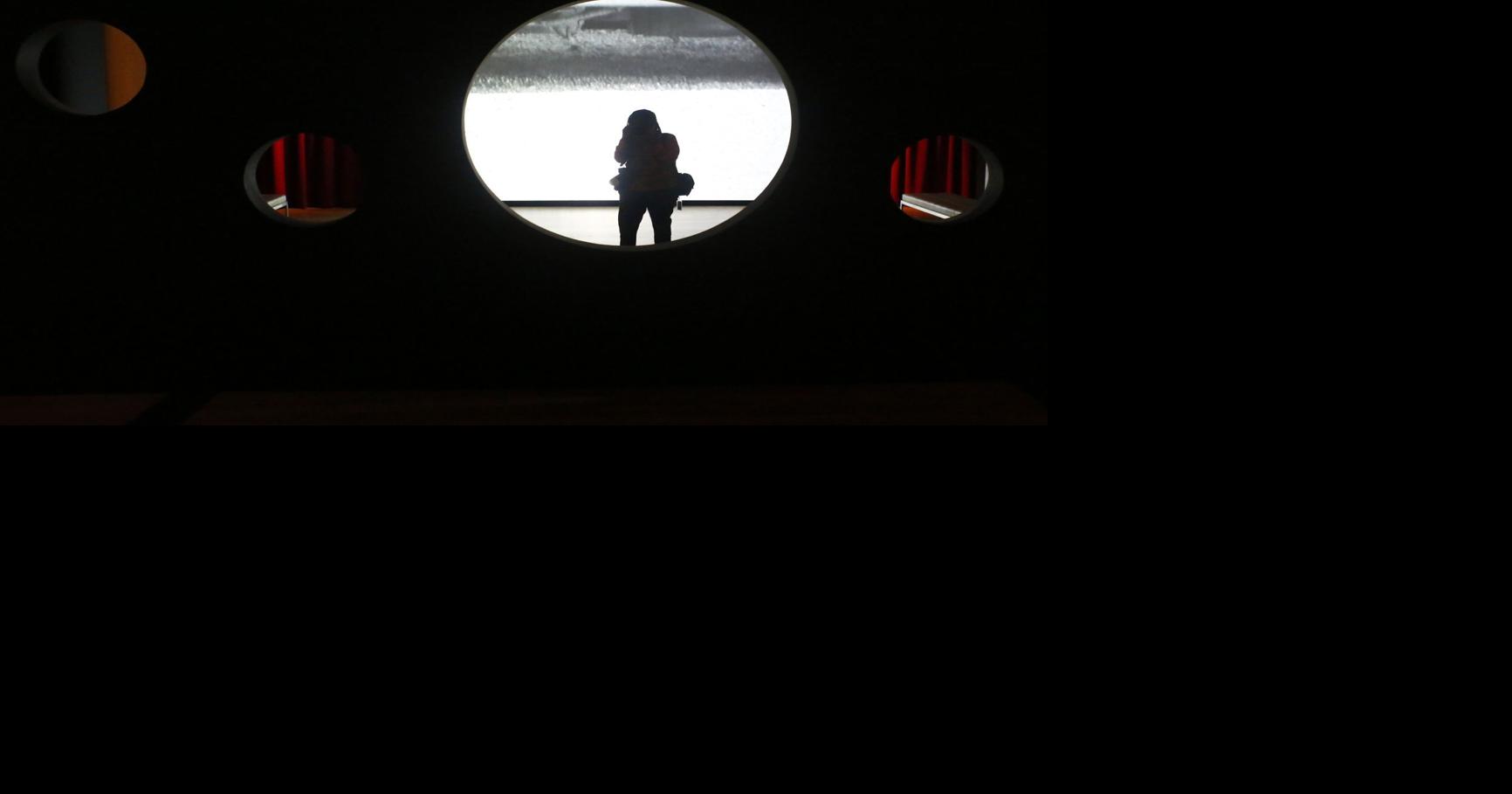 Delishly dishy, gossipy & scandalous, Man Ray exhibit at VMFA is a ray ...
