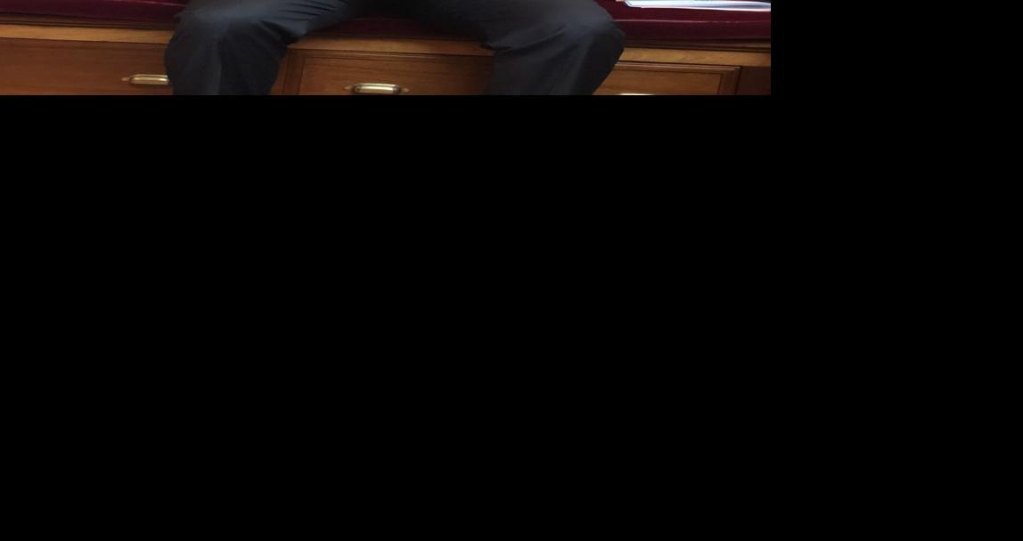 Lt. Gov. Fairfax again leaves dais when Senate honors Robert E. Lee's ...