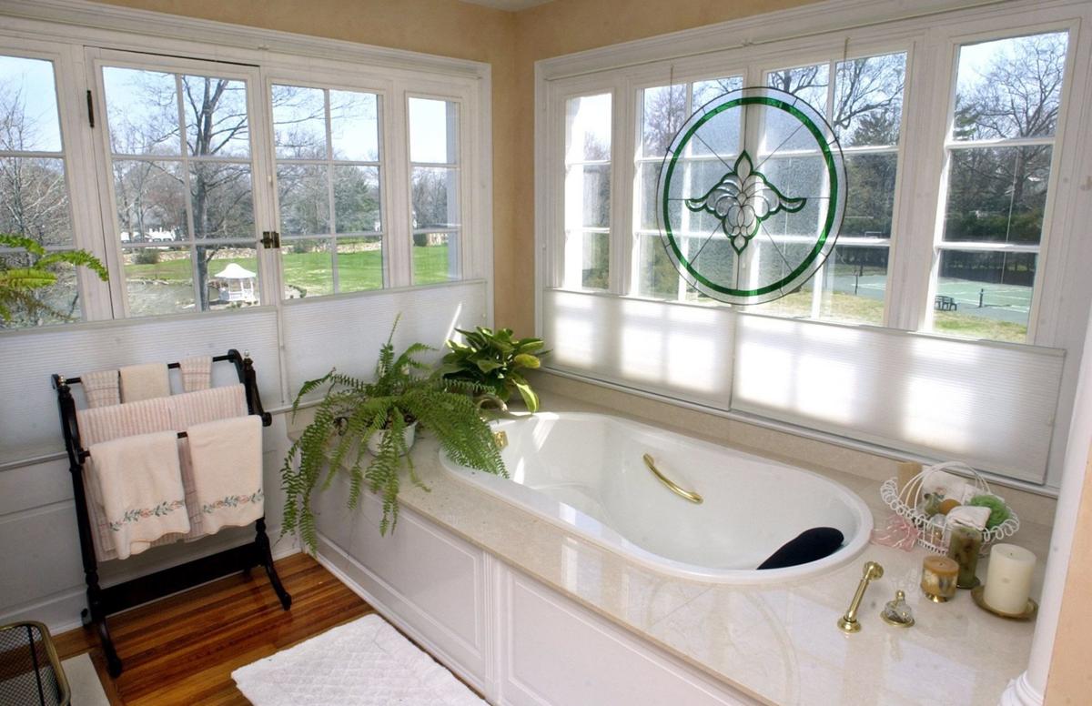 From the archives: The rebirth of Graymont -- throngs pay visit to ...