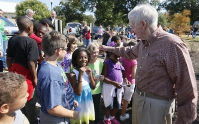 Holton helps open rain garden at his namesake elementary school
