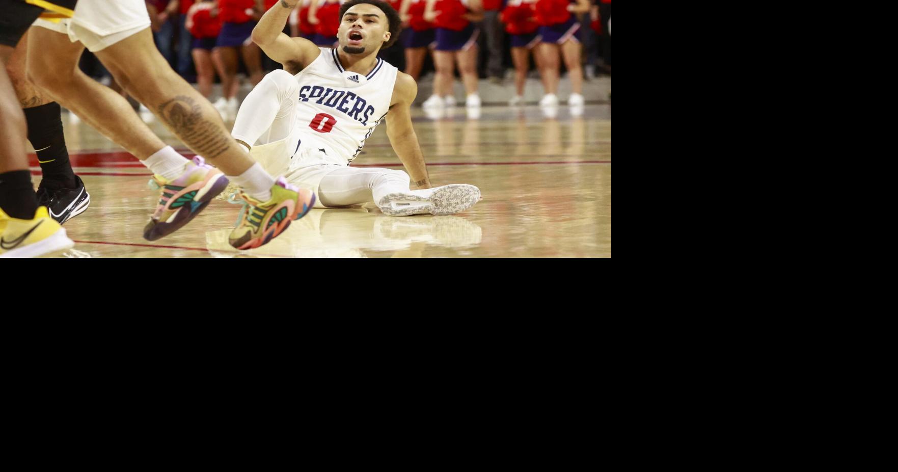 Spiders hit road, where they're among nation's most successful teams ...