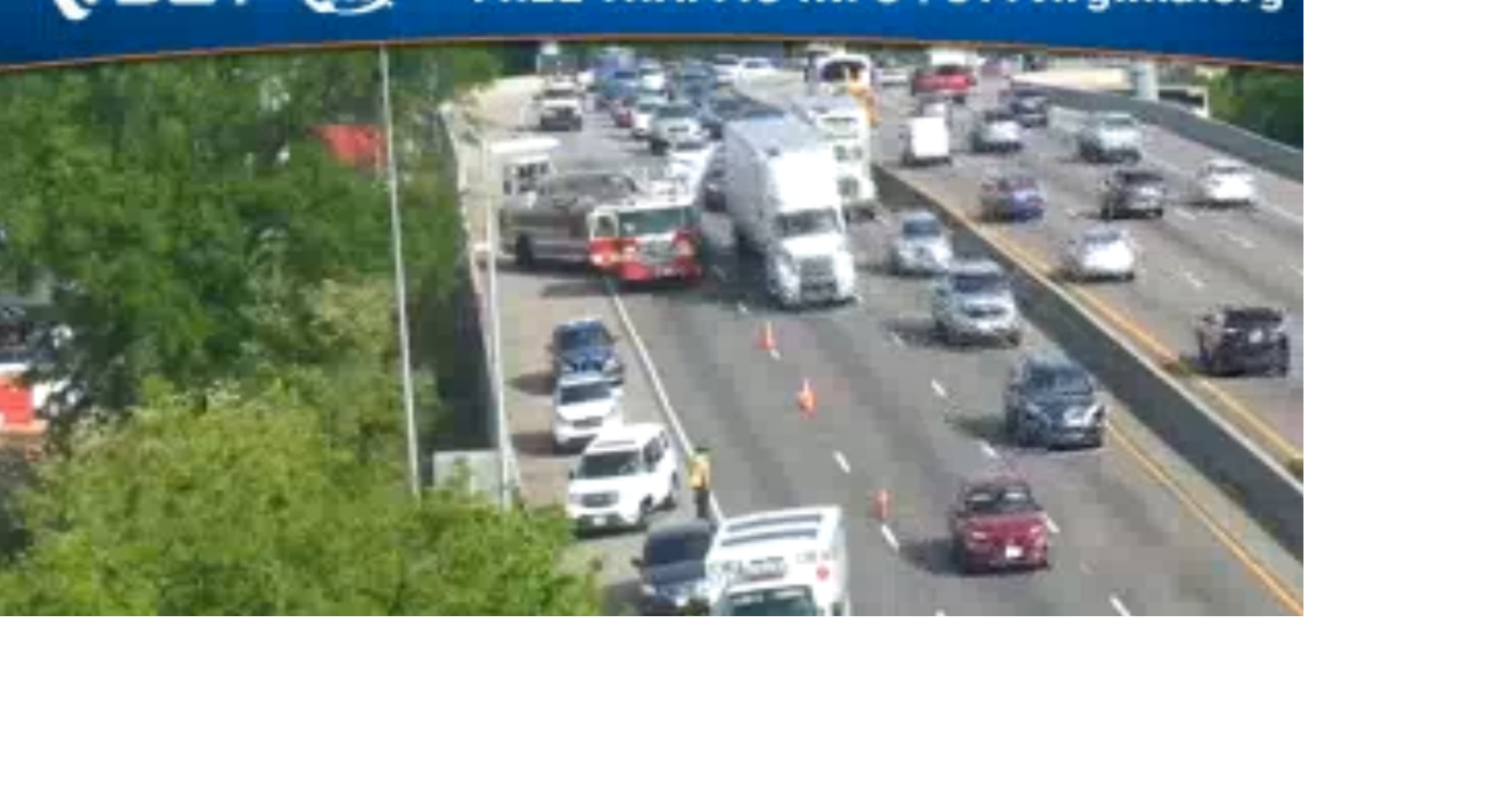 Multi-vehicle crash causes traffic delays on I-95 South