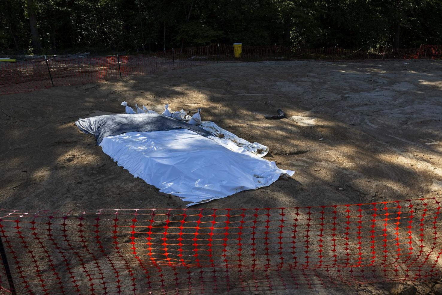 Chesterfield seeks descendants of graves found by Nash Road