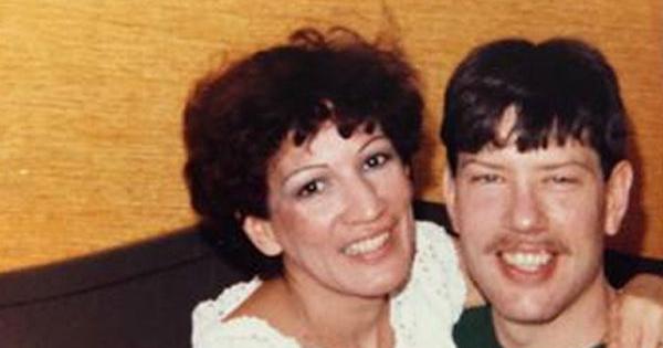 "Bite mark" testimony questioned in 1982 rape and murder case