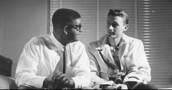 Donald Rutledge, Black Star photographer, dies at 82