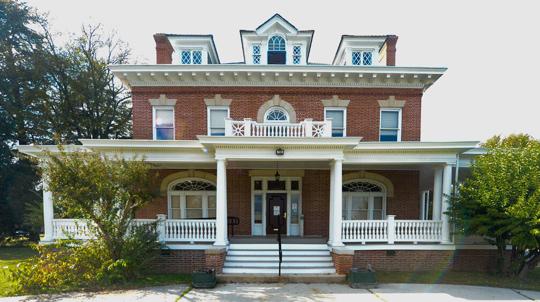 The Blanton House: A Colonial Revival mansion designed by an architect ...