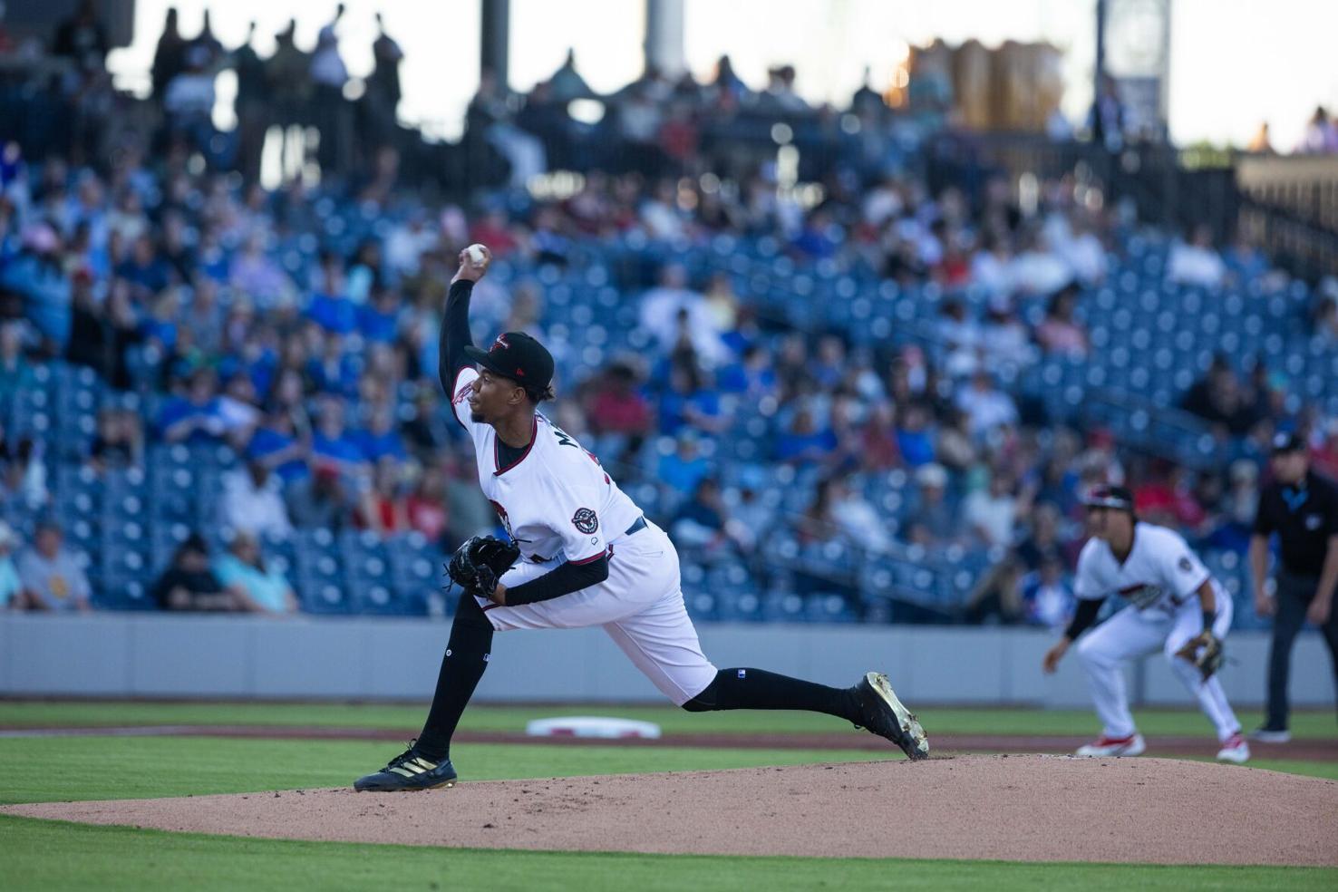 Squirrels try to stay on winning track with roster changes