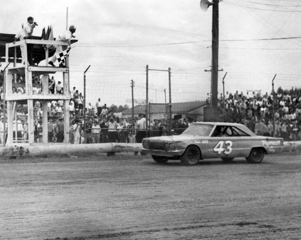 NASCAR at Richmond International Raceway | Auto Racing | richmond.com
