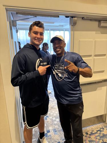 BSH TE Carter Cichowicz competes in Blue-Grey All-American Bowl