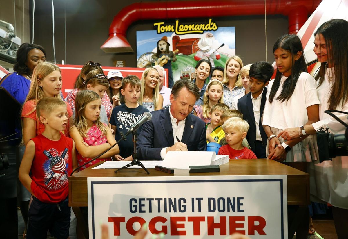 Founder of Tom Leonard's Farmer's Market is stepping down