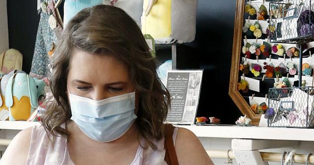 Richmond-area residents mask up, with some grumbling, as statewide mask ...