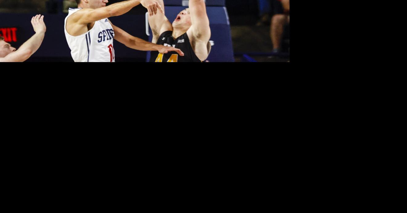 Spiders, Jason Roche shoot for long-range success away from Robins Center