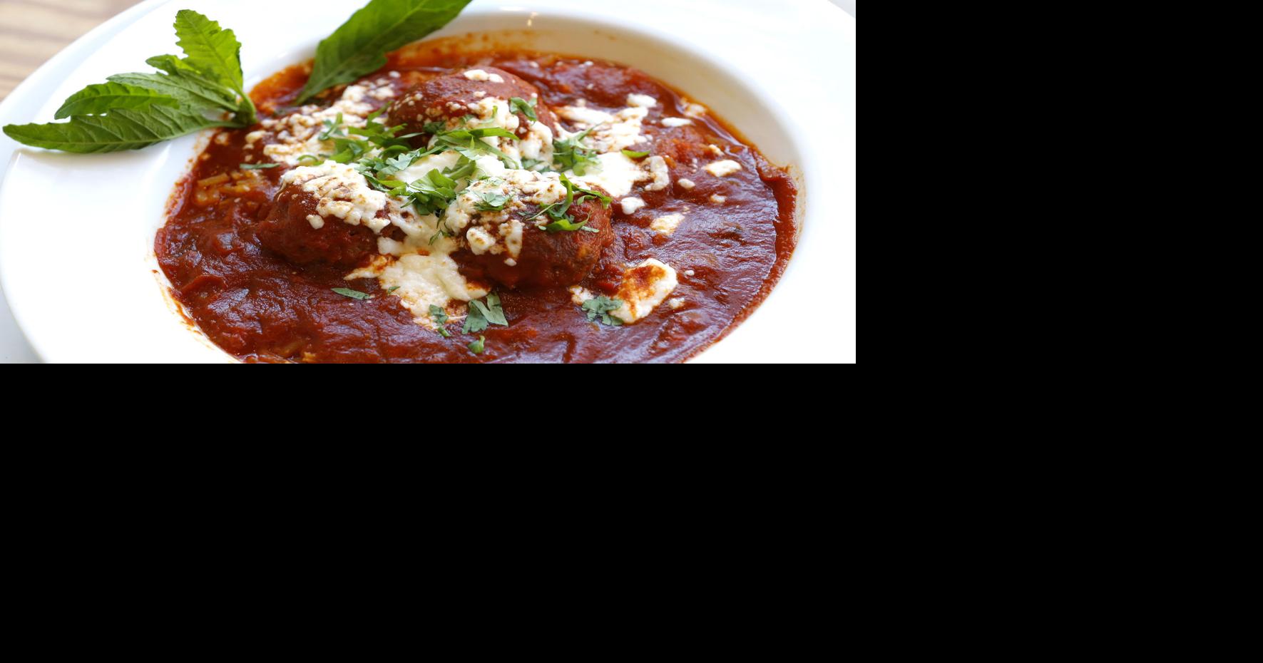 Restaurant review: Flora Mexican restaurant has great style ...