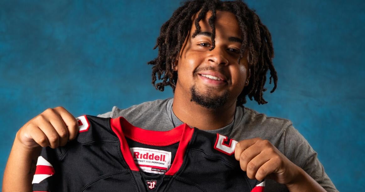 Teejay football captain Wright represents Richmond roots