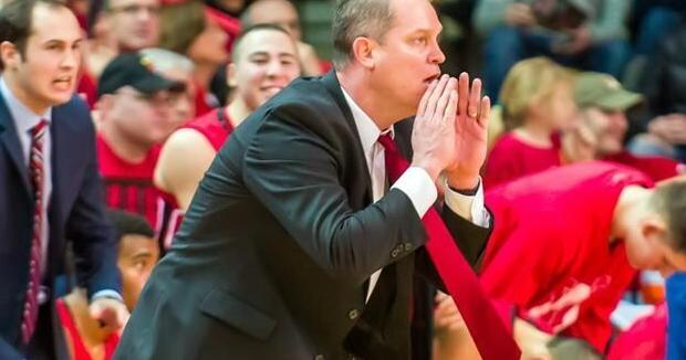 Hoops coach Dan Earl making intraconference move from VMI to Chattanooga