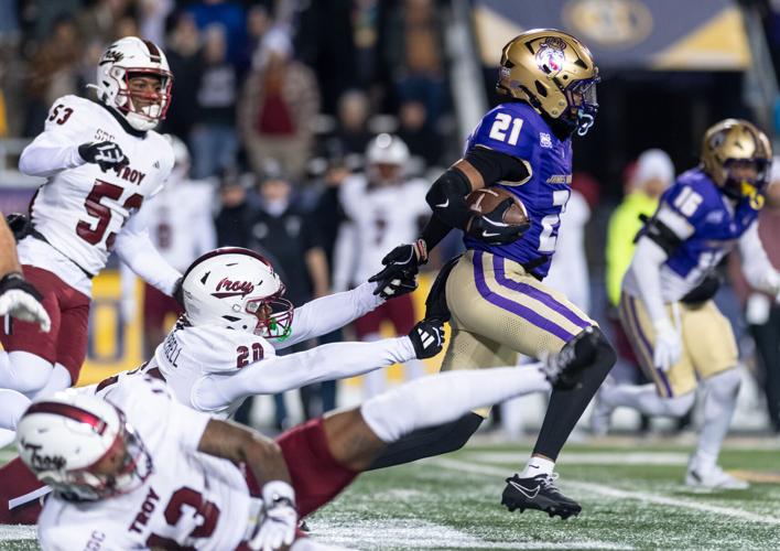 Richmond native Trent Hendrick leads JMU football to CFP