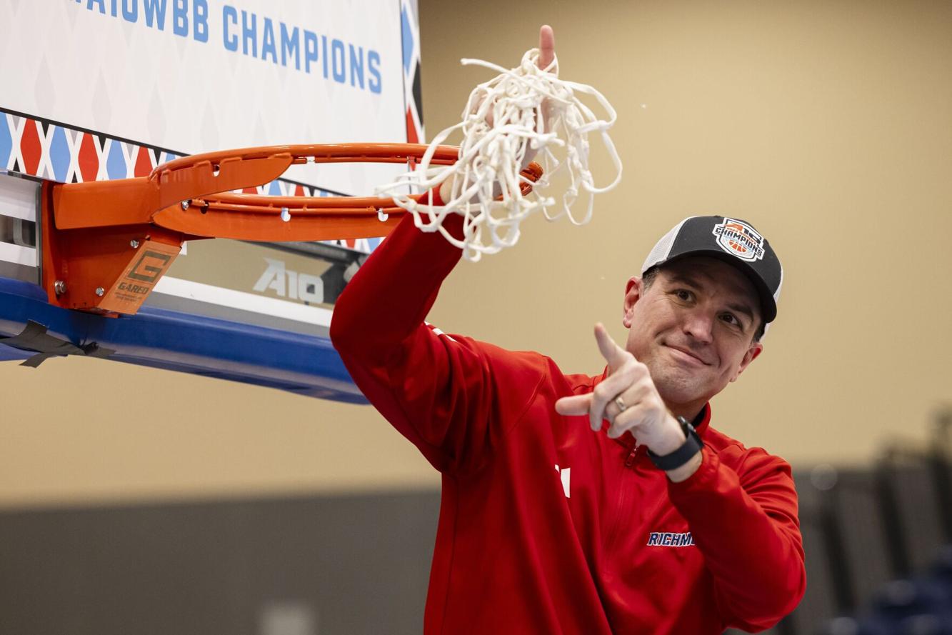 UR women's coach has dancing shoes made by UR men's player