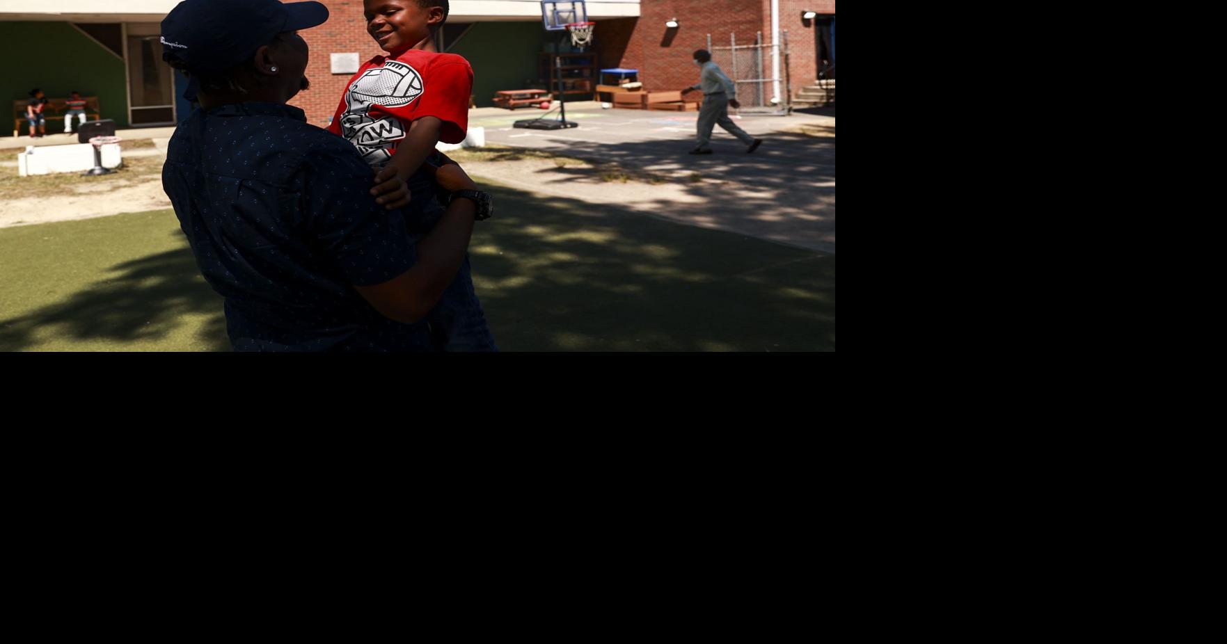 Marsha Mercer column: Should nonworking parents benefit? New child tax ...