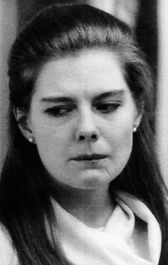 Jens Soering, Elizabeth Haysom granted parole in 1985 slayings of her ...