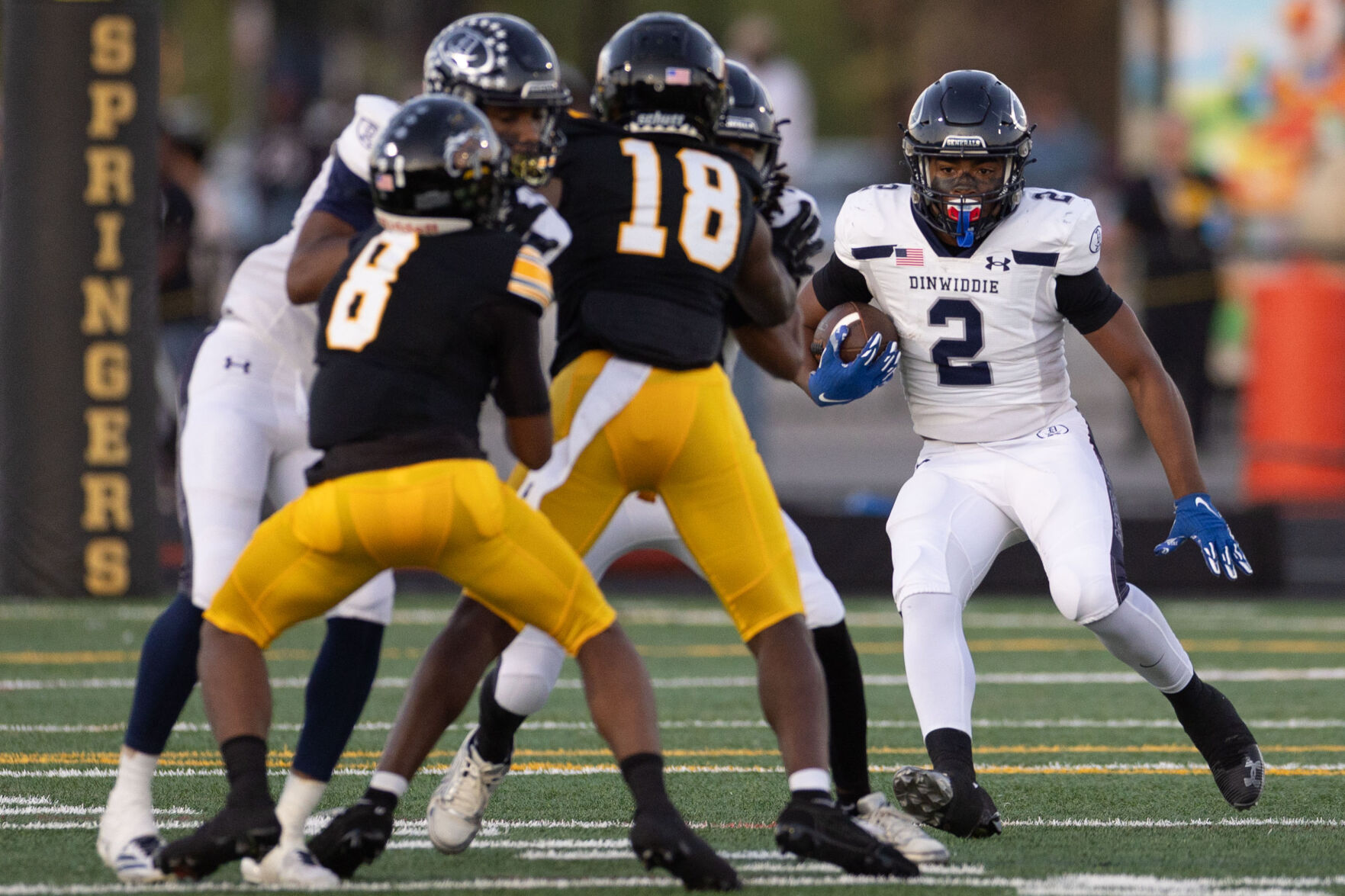 Meadowbrook football moves to 3-0 for first time since 2011