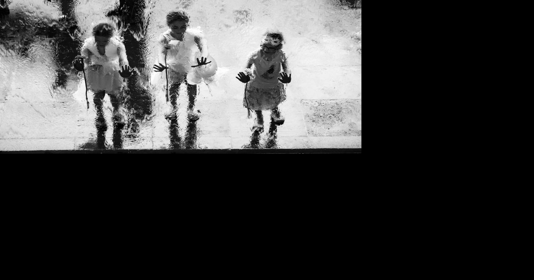 Art Gallery: 'Chasing the Light II' by Alex Nyerges opening at glave ...