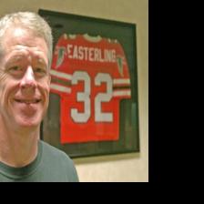 Former UR, NFL player Ray Easterling dies